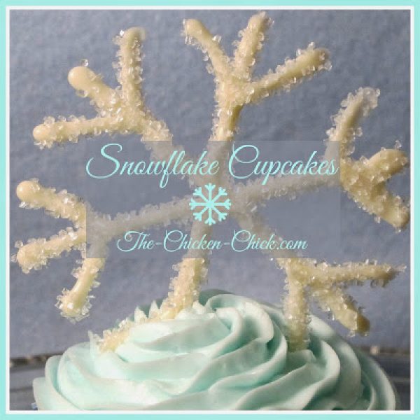 Snowflake Cupcakes Tutorial | The Chicken Chick®